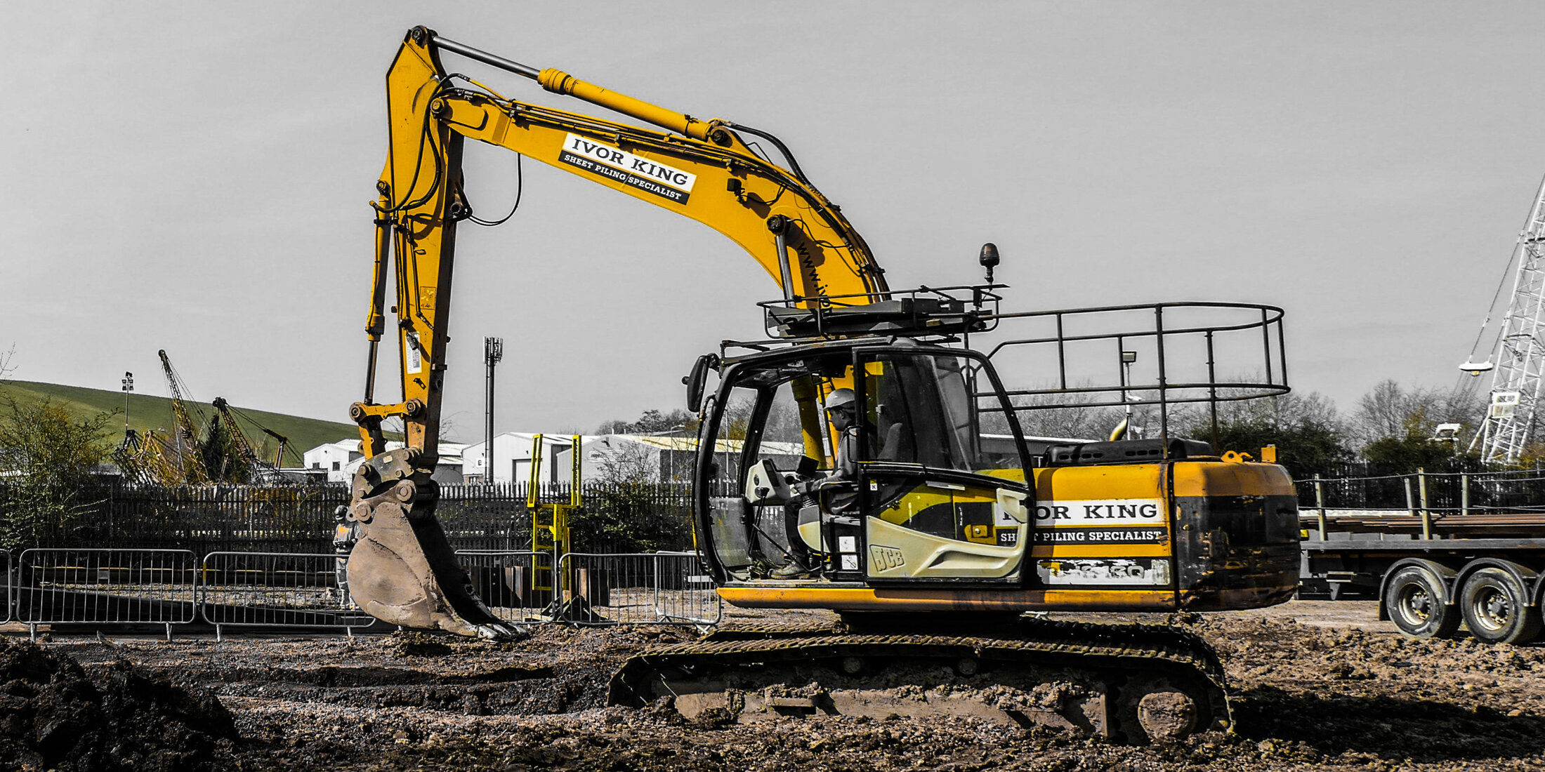 Excavator 360º above 10 tonnes (A59) - Ivor King